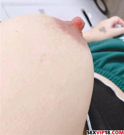 Ảnh gái Việt khoe vú chào hàng cực gắt Hình Khiêu Dâm