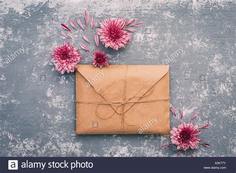 Brown Envelope High Resolution Stock Photography And Images Alamy