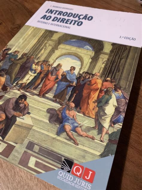 Livro de introdução ao direito Avenidas Novas OLX Portugal