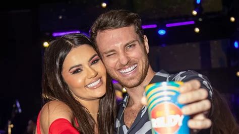 Eslovênia Marques e Lucas Bissoli anunciam fim do namoro Decisão não