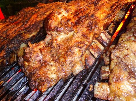 Asado Vacío y Lechón Asador Criollo LOCOS X LA PARRILLA Asado