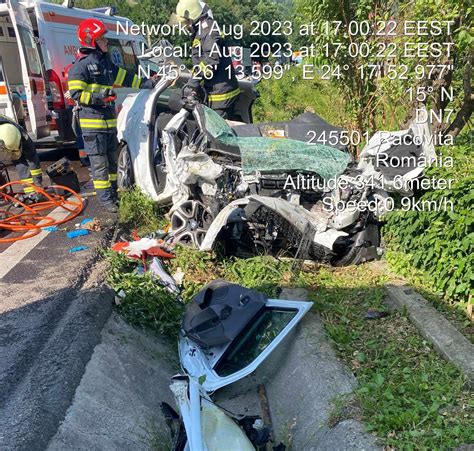 Foto Accident Mortal Pe Dn Dup Impactul Ntre Un Tir I Un