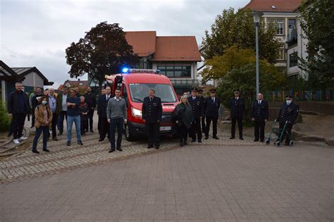 Neuer Mannschafts Transport Wagen für freiwillige Feuerwehr Nußloch