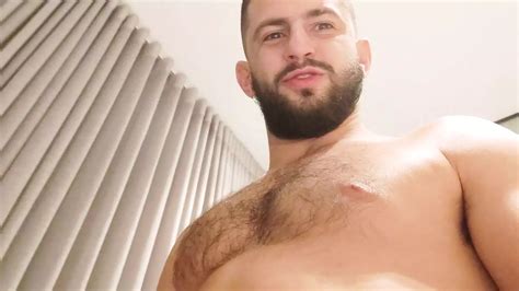 Интим с горячим телом альфа мужчина история одержимости поклонением