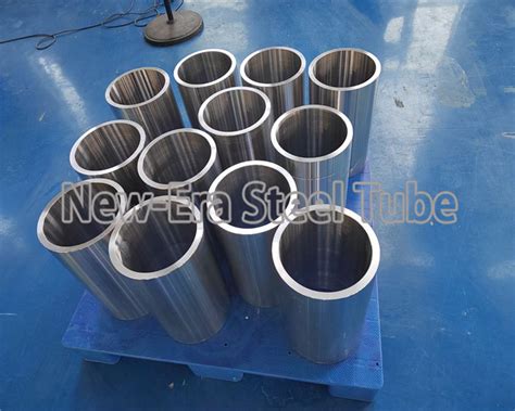 Seamless Round Nickel Alloy Tubes Bright Annealing Inconel 718 625