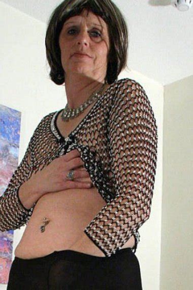 Maturenl Kinky Mama Playing With Her Wet Pussy Mature Nl Maturenl Nl