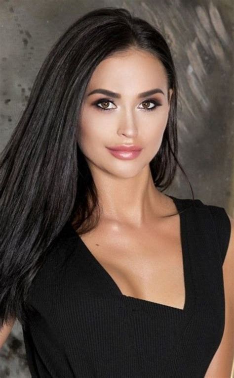 Pin By Kcramsib On Rostros Long Hair Styles Hair Beauty Beauty