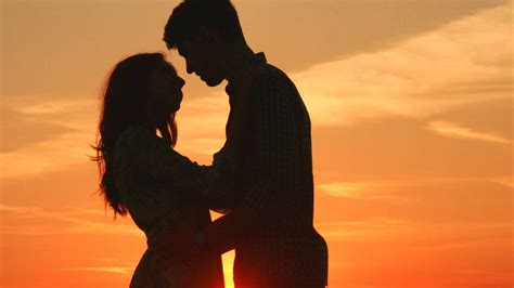 10 Things That Attract A Man To A Woman My Fit Brain