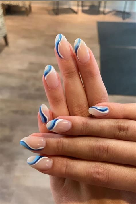 40 Abstract Nail Art Swirl Nails To Inspire Your Next Fall Manicure