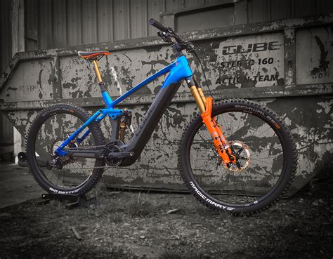 Cube Stereo Hybrid 160 HPC Action Team 2022 Built Up And Ready To Go