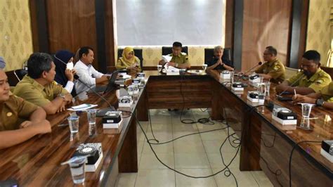 Kembangkan Plts Perusahaan Ini Jajaki Kerja Sama Dengan Pemkab