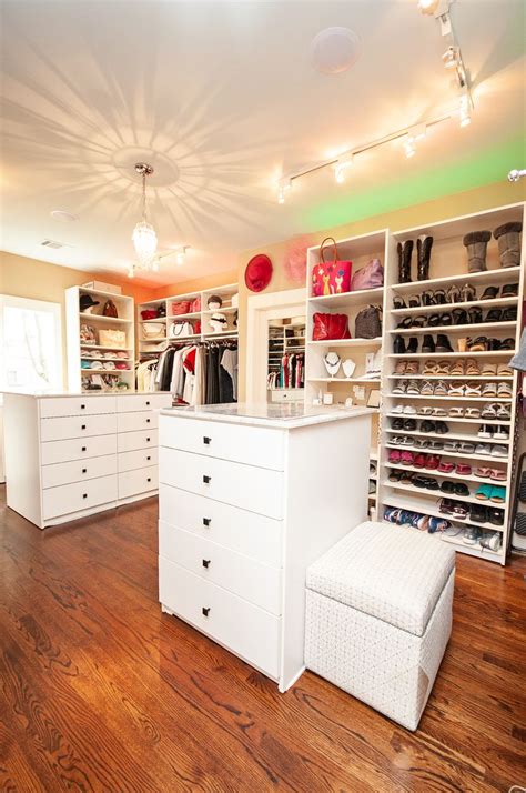 Turn A Room Into Your Dream Closet Walk In Closet Design Closet