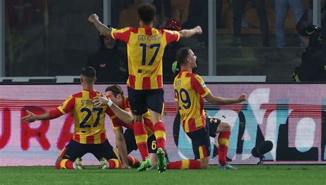 Lecce Surprises Lazio In Comeback Sportal Eu