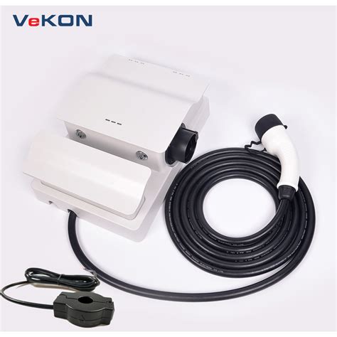 Vekon Top Sales Dynamic Load Balance EV Charging Station 7 4kw 32A