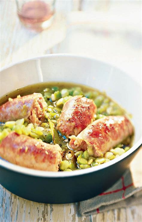 Recette saucisses de toulouse confites aux pois cassés Marie Claire