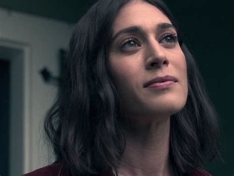 Lizzy Caplan And Her Relaxed View On Nudity GIANT FREAKIN ROBOT