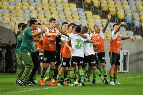 América MG vence o Fluminense confira os melhores momentos Minha Torcida