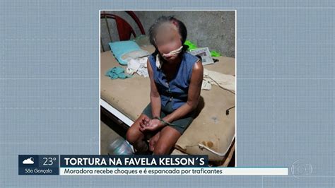 Moradora da Favela Kelsons é torturada por traficantes RJ2 G1