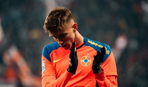 Playsport Trage de Octavian Popescu să rămână la FCSB Sfat pentru
