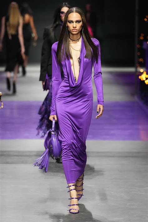 Versace Spring Fashion Show The Impression