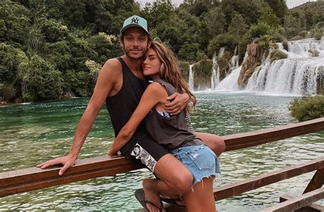 Valentino Rossi E Francesca Sofia Novello Il Dolce Annuncio Sui Social