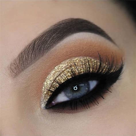 52 Best Gold Eye Makeup Looks And Tutorials Gold Eye Makeup Flawless