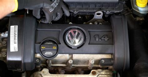 Comment Changer Bobines D Allumage Sur VW Polo 9N Guide De Remplacement