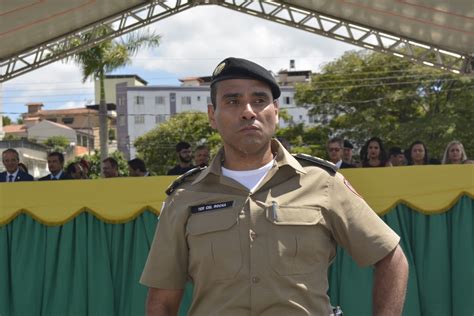 Foco Na Not Cia Pol Cia Militar Realiza Cerim Nia De Passagens De