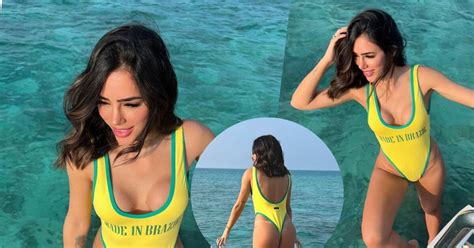 Ex de Neymar Bruna Biancardi exibe bumbum em foto de maiô e web