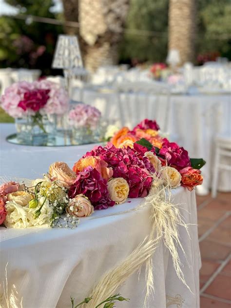 Amo I Matrimoni Con Allestimenti Colorati I Colori Stimolano L