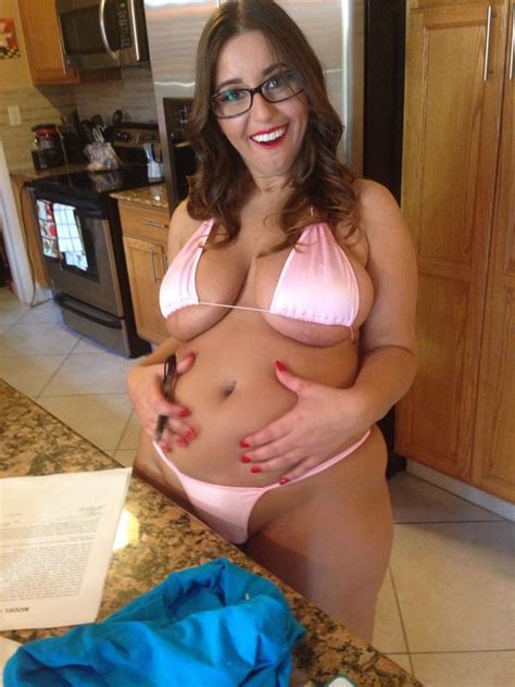Plumper Lexxxi Lockhart Telegraph
