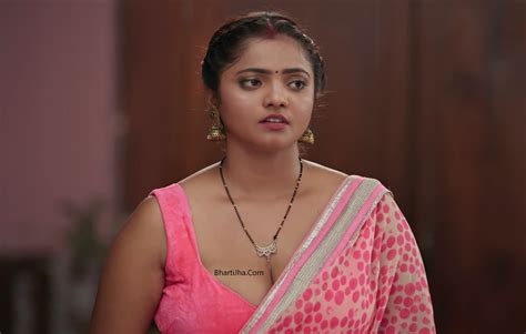 Bharti Jha Hot And Sexy Big Boobs Photos Big Boobs Photos