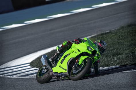 Kawasaki Ninja ZX 10R Und ZX 10RR 2023