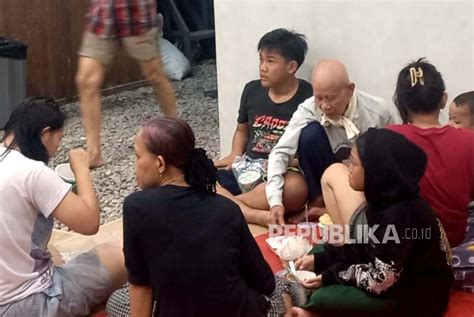 Tanggul Sungai Cikapundung Jebol Ratusan Rumah Di Kampung Braga