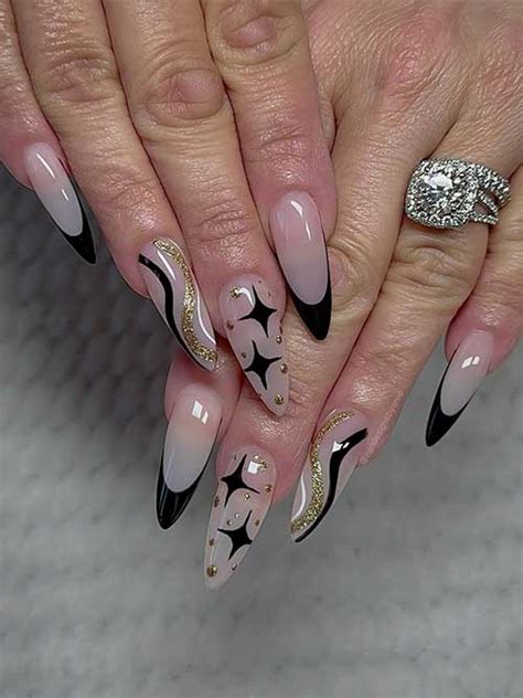 Captivating Black Nails For Every Occasion In