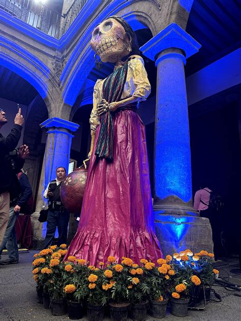 Chilango Día de Muertos Pancho Villa tema central de la ofrenda del