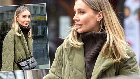 Agnieszka Woźniak Starak ma siwe włosy Zdjęcia paparazzi
