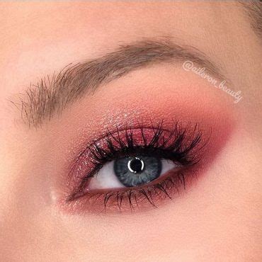 Stunning Makeup Ideas For Fall And Winter