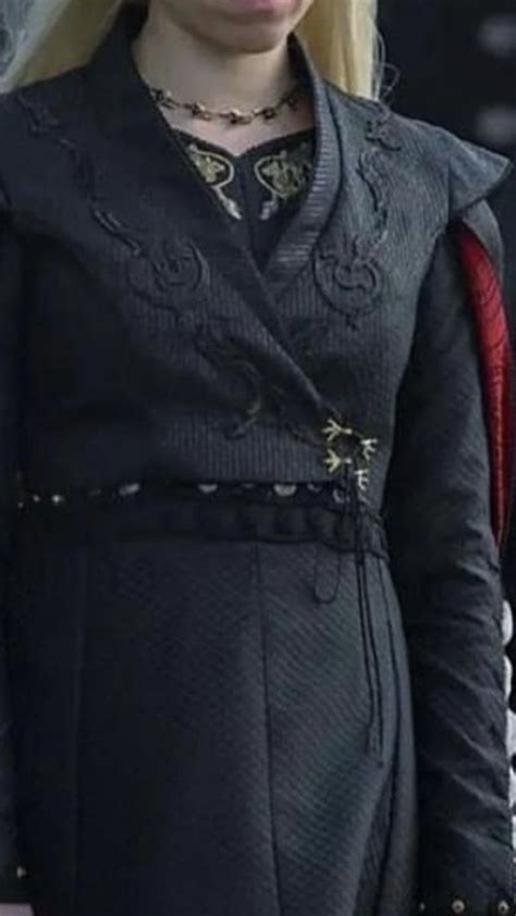 Pin By Sylvia Rase On Ropa Que Me Quiero Hacer Style Targaryen Asoiaf