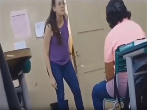 Vídeo Professora se irrita e agride aluna deficiência intelectual