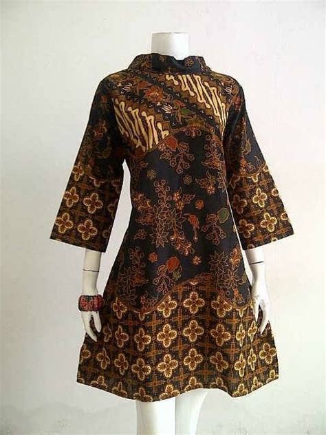 Pin Oleh Liryza Di Batik Model Baju Wanita Model Pakaian Pakaian Wanita