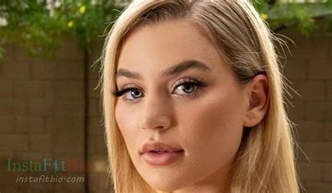 Blake Blossom Bio Age Height Wiki Models Biography