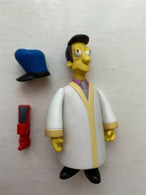 Playmates Interactive The Simpsons Series Reverand Tim Lovejoy Action