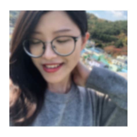 Apkrfky E Qdp Crw Azhcb Vyz Ltumpzrjqhof Mvnq S C K C X Ffffff No Rj