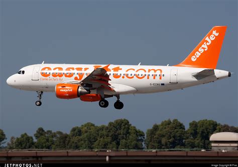 G EZAU Airbus A319 111 EasyJet Pise JetPhotos