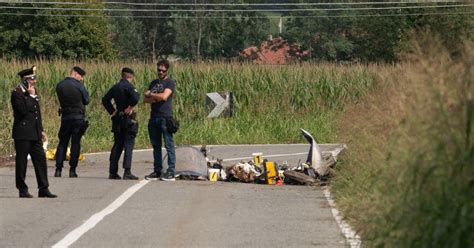 Incidente Frecce Tricolori Il Pilota Ha Effettuato Una Manovra Per