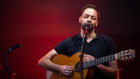 António Zambujo e o dueto Gal Costa Foi uma alegria e uma honra