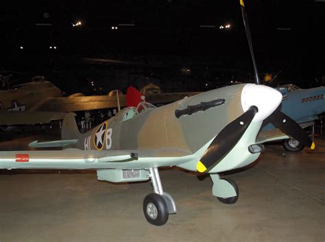 Supermarine Spitfire Mk Vc Trop Tropentaugliche Version D Spitfire