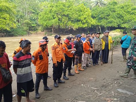 Dua Bocah Sukabumi Yang Hilang Tenggelam Di Sungai Cimandiri Belum