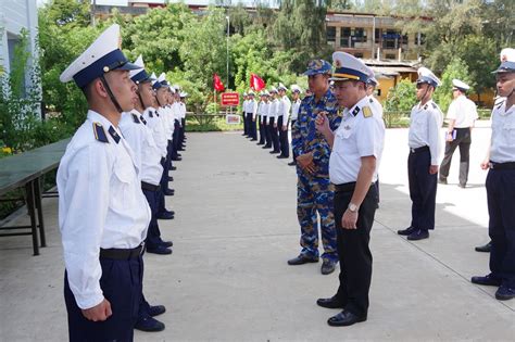 Tư lệnh Vùng 4 kiểm tra huấn luyện giai đoạn 1 học viên sĩ quan Học